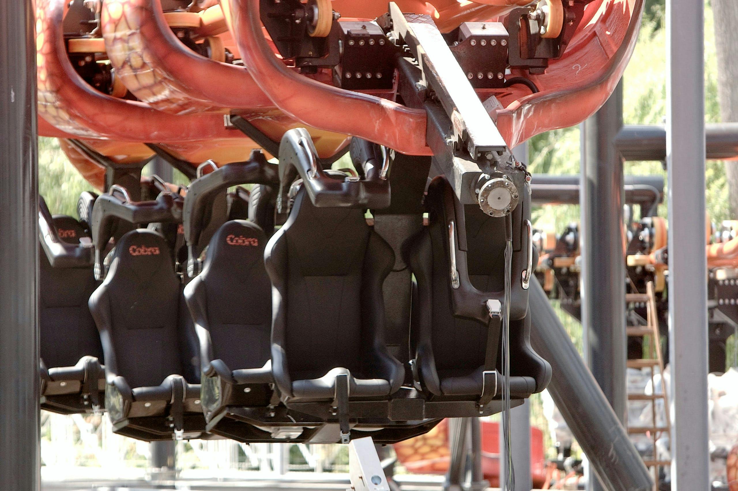 Tivoli Friheden lukker resten af dagen efter ulykke i rutsjebane | RADIO IIII